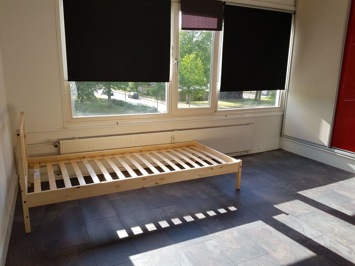 8m2-room-with-built-in-closet-available-in-enschede-south-university