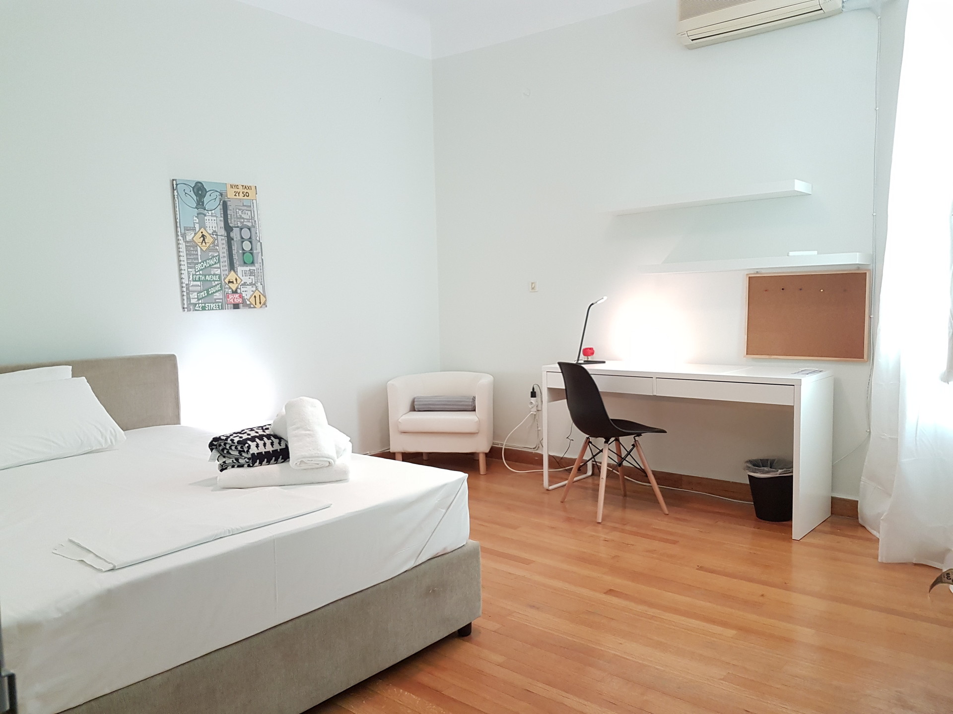 Sunny Big Classy 15m2 Room In A Very Central 140m2 Apartment 1min