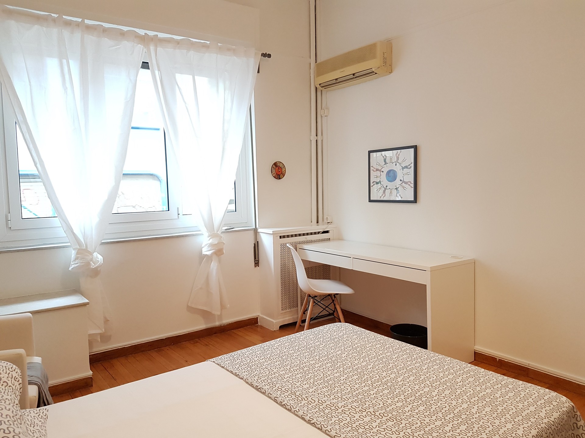 Biscuit Room 2 15 M2 Room In A Very Central 60m2 Fully Renovated